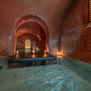 Hammam Al Ándalus Madrid Plaza Mayor ¡Espectaculares baños árabes!