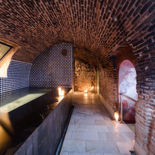 Hammam Al Ándalus Madrid Plaza Mayor ¡Espectaculares baños árabes!
