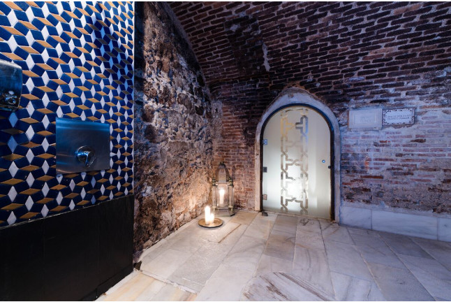 Baños árabes y masaje para dos en Hammam Al Andalus, Madrid