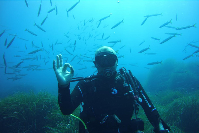 Bautizo de buceo en Menorca ¡Descubre su reserva marina!