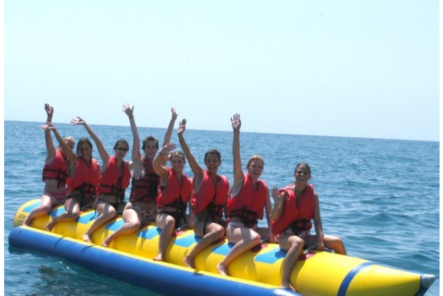 Banana boat y excursión en kayak, Barcelona. ¡Disfruta en el mar!