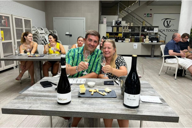 Bodega Vega Tolosa, Albacete ¡Visita con cata y aperitivo!