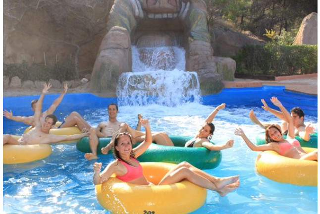OFERTA: Entrada a Aqualandia en Benidorm. ¡Vive un día lleno de diversión!