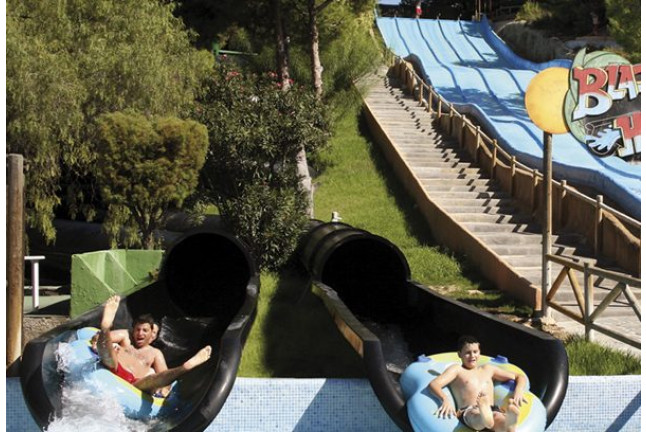 OFERTA: Entrada a Aqualandia en Benidorm. ¡Vive un día lleno de diversión!