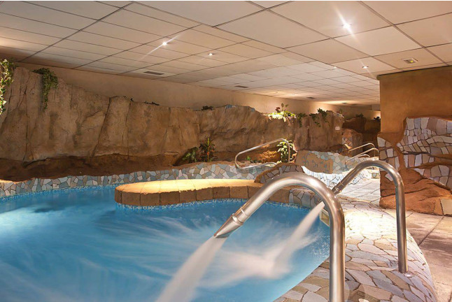 Spa en Hotel ILUNION Les Corts Spa 4* ¡Relax en Barcelona!