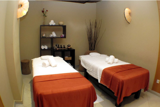 Spa, Masaje y Cena para dos en Hotel Islantilla Spa ¡Paz!