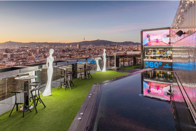 Cena y copa en la terraza-mirador 360º - Hotel Barceló Raval
