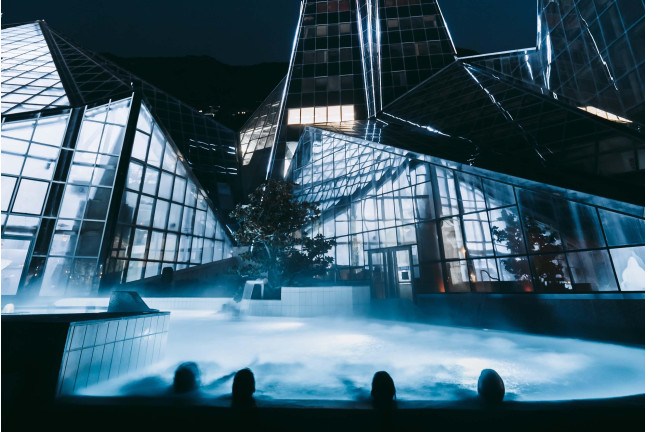 Pack Caldea: hotel 4*, spa, cena y espectáculo para dos, Andorra
