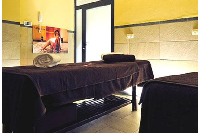 Spa y masaje para dos en Sitges ¡Descansad y relajaos!