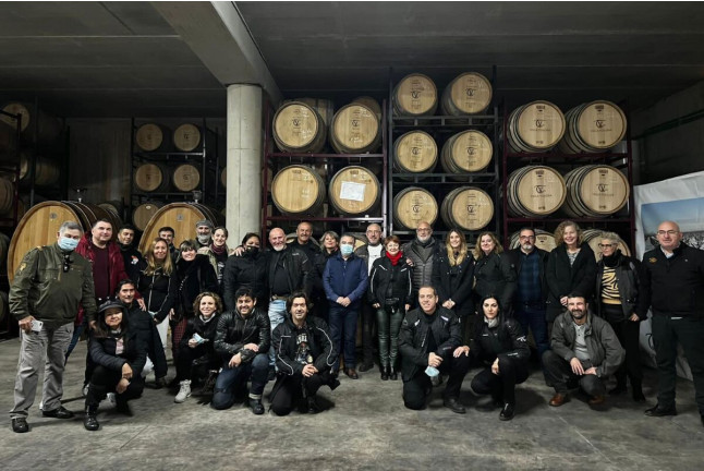 Visita a bodega Vega Tolosa y cata de vinos | Aladinia
