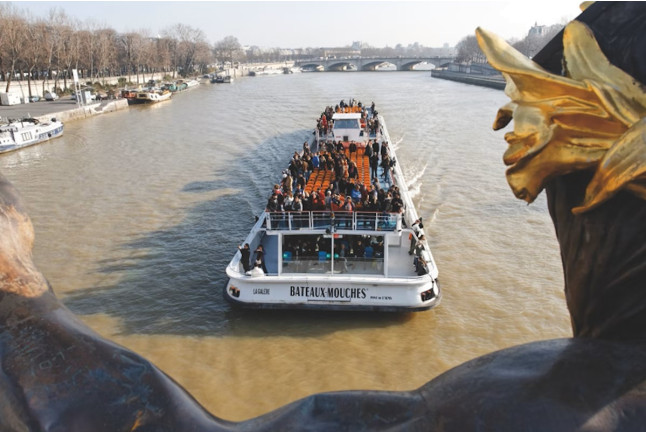Billets pour Balade en Bateaux Mouches, Paris | Aladinia