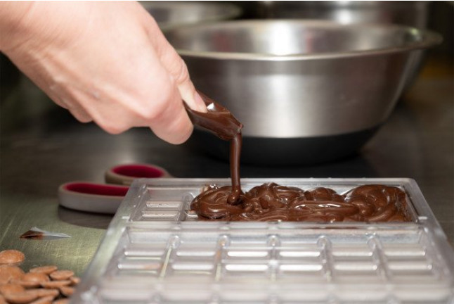 Chocolatier à Nice - Atelier de fabrication | Aladinia