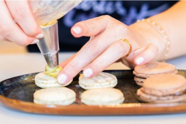 Cours de macarons à Paris - Atelier | Aladinia
