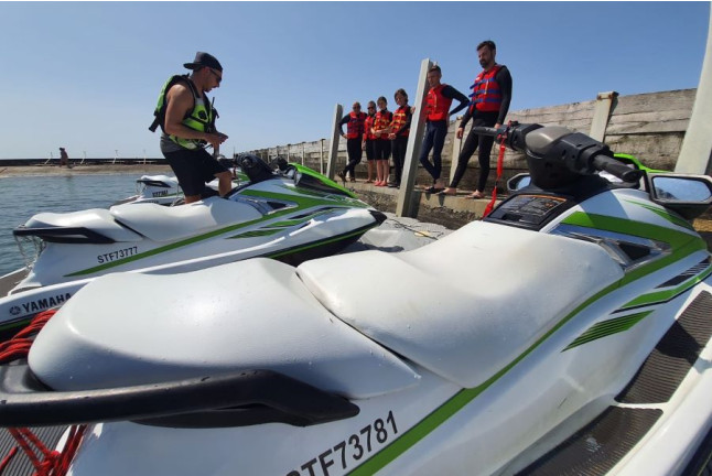 Balade en Jetski sur la côte Atlantique à Préfailles