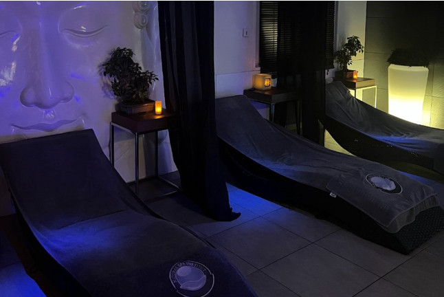 Spa Privatif à Plaisir : Détente en duo | Aladinia